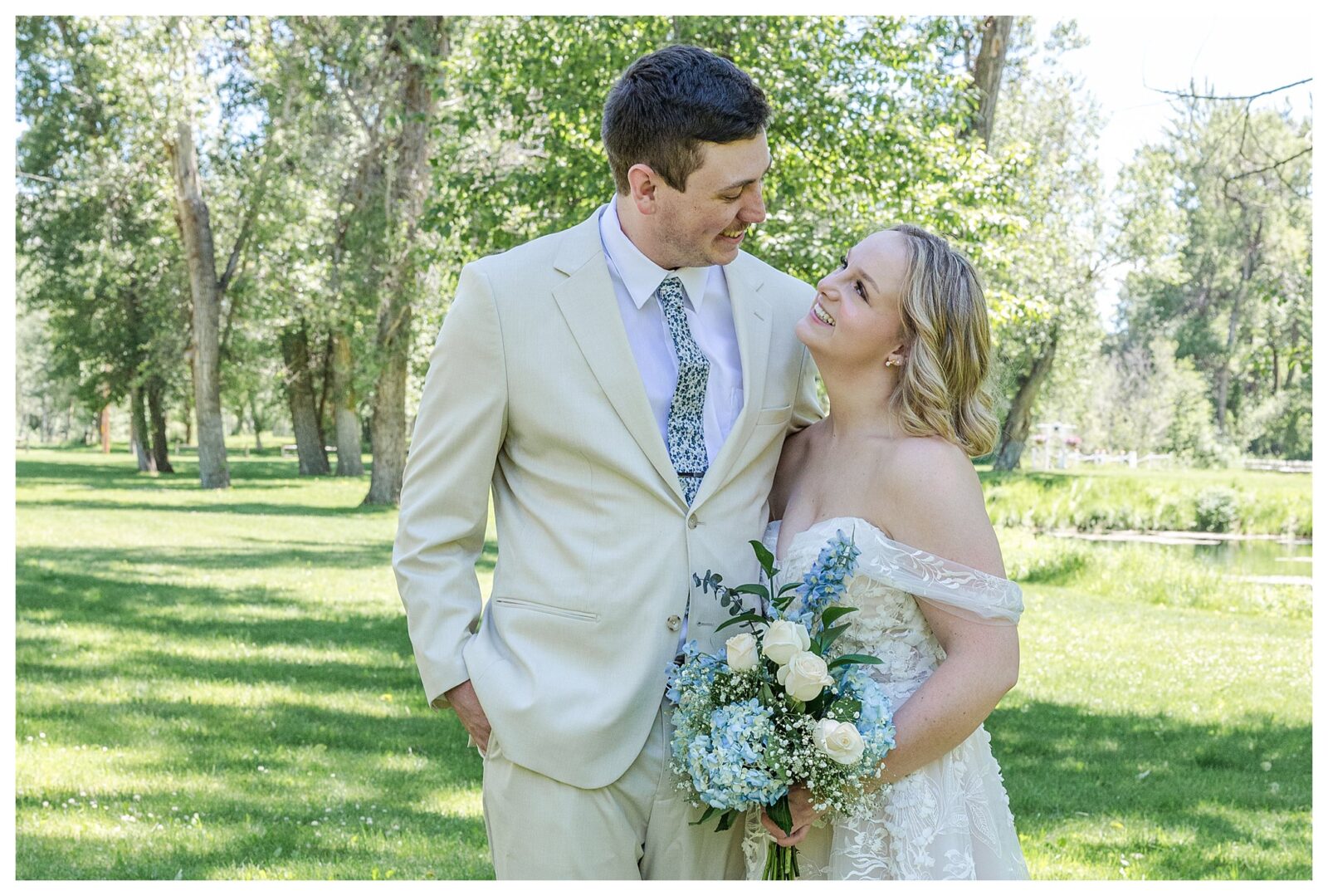 Gallatin Gateway: Bridal Veil Wedding | kellyvandykephotography.com