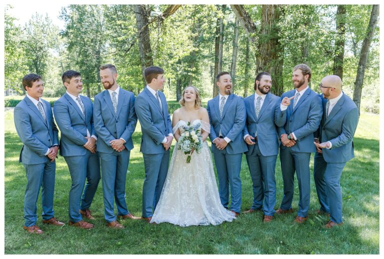 Gallatin Gateway: Bridal Veil Wedding | kellyvandykephotography.com